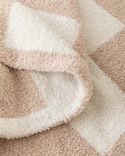 Ultra Soft Cozy Buffalo Checkerboard Grid Fluffy Microfiber Knitted Throw Blanket Lightweight Fleece Checkered Blanket for Sofa Couch Bed Travel Cream 51"X63"