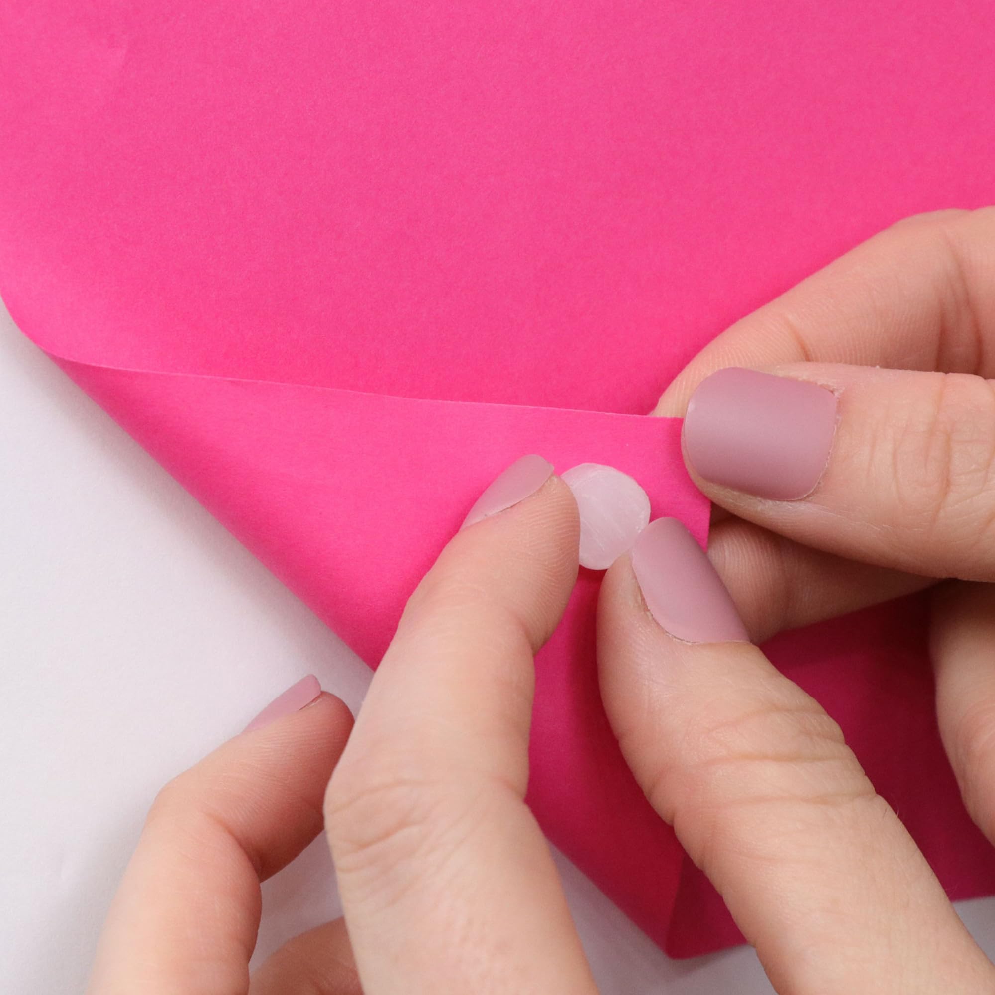 Stikkiworks 02100 StikkiDOTS Colorless Non-Damaging Non-Toxic Reusable Adhesive Ruler (Pack of 100)