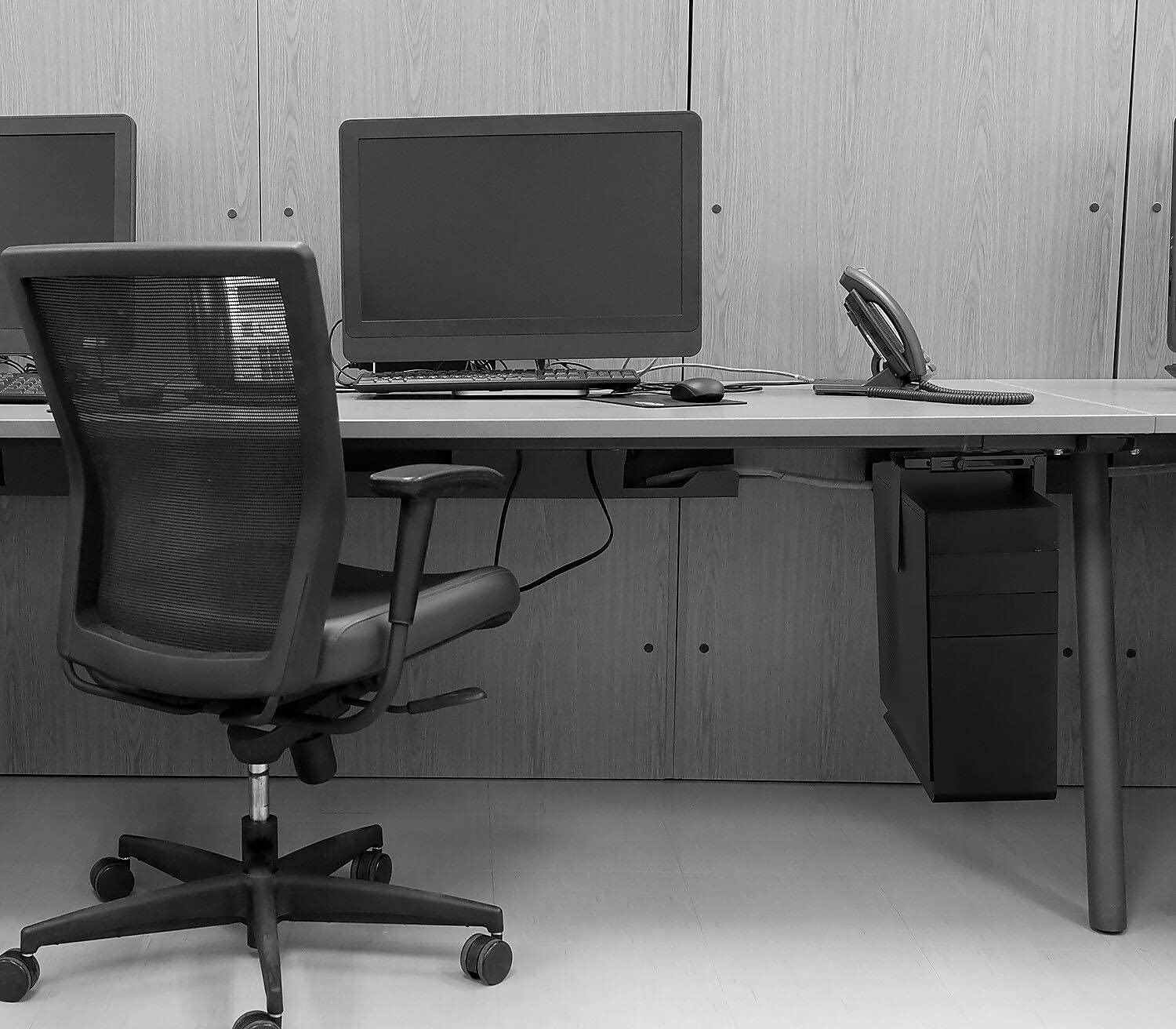CPU Under Desk Mount Bracket - Computer Tower Wall and Under Counter Holder, 360 Degree Swivel Adjustable Height and Width Wall-Mountable
