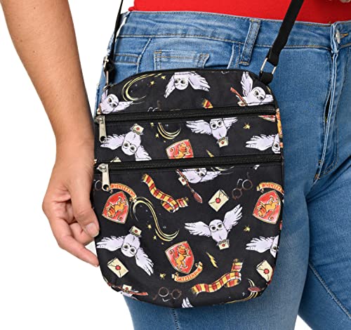 Harry Potter Crossbody Bag Hogwarts Gryffindor All Over Print Passport Travel