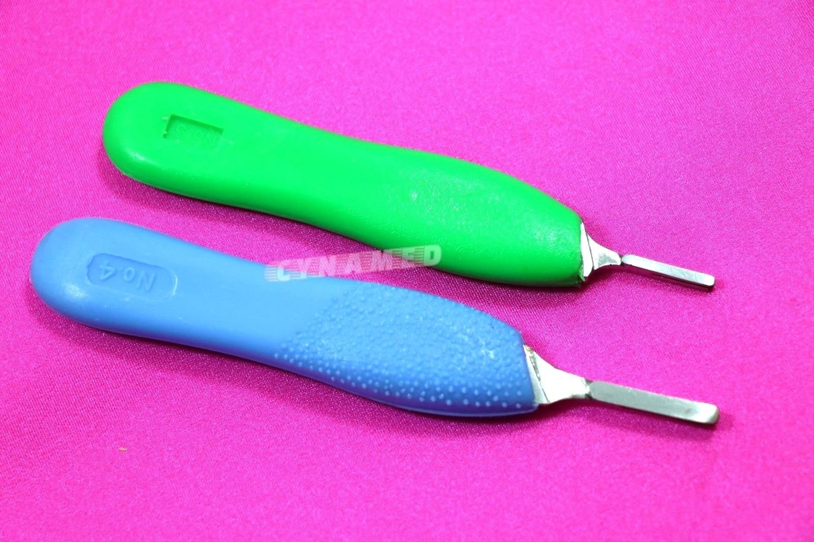 2 Scalpel Blades Handle # 3 + #4 Dental Instruments CYNAMED