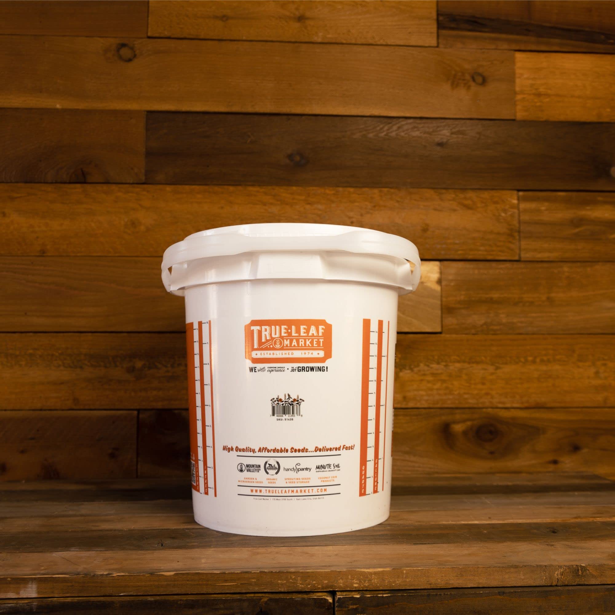 5 Gallon Bucket with Easy On/Off Ratcheting Lid - 1 Bucket - HDPE, Food Grade, BPA Free - Gardening & Composting Info - All Purpose Pail
