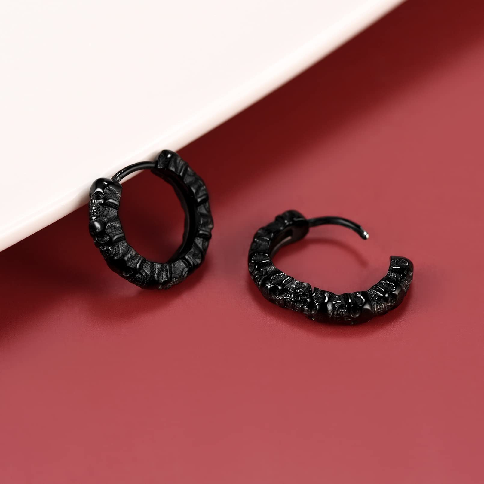 Black Skull Hoops Mens Huggie Circle Hoop Earrings for Man Gothic Punk Jewelry for Rapper Reggae Statement Ear Charms