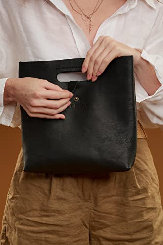 BTLUX Leather Tote Handbag for Women - Handmade with 100% Full Grain Leather - Shopper Tote Bag with Minimalist Design- Made in Georgia - Black