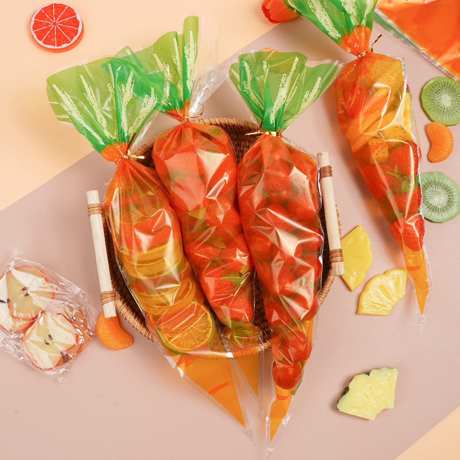 VEIREN 100 Pieces Cone Candy Bags Creative Carrot Shape Treat Bag with Twist Ties Cellophane Goody Cookies DIY Translucent Gift Storage Packaging Bag for Holiday Birthday Wedding Party Decor