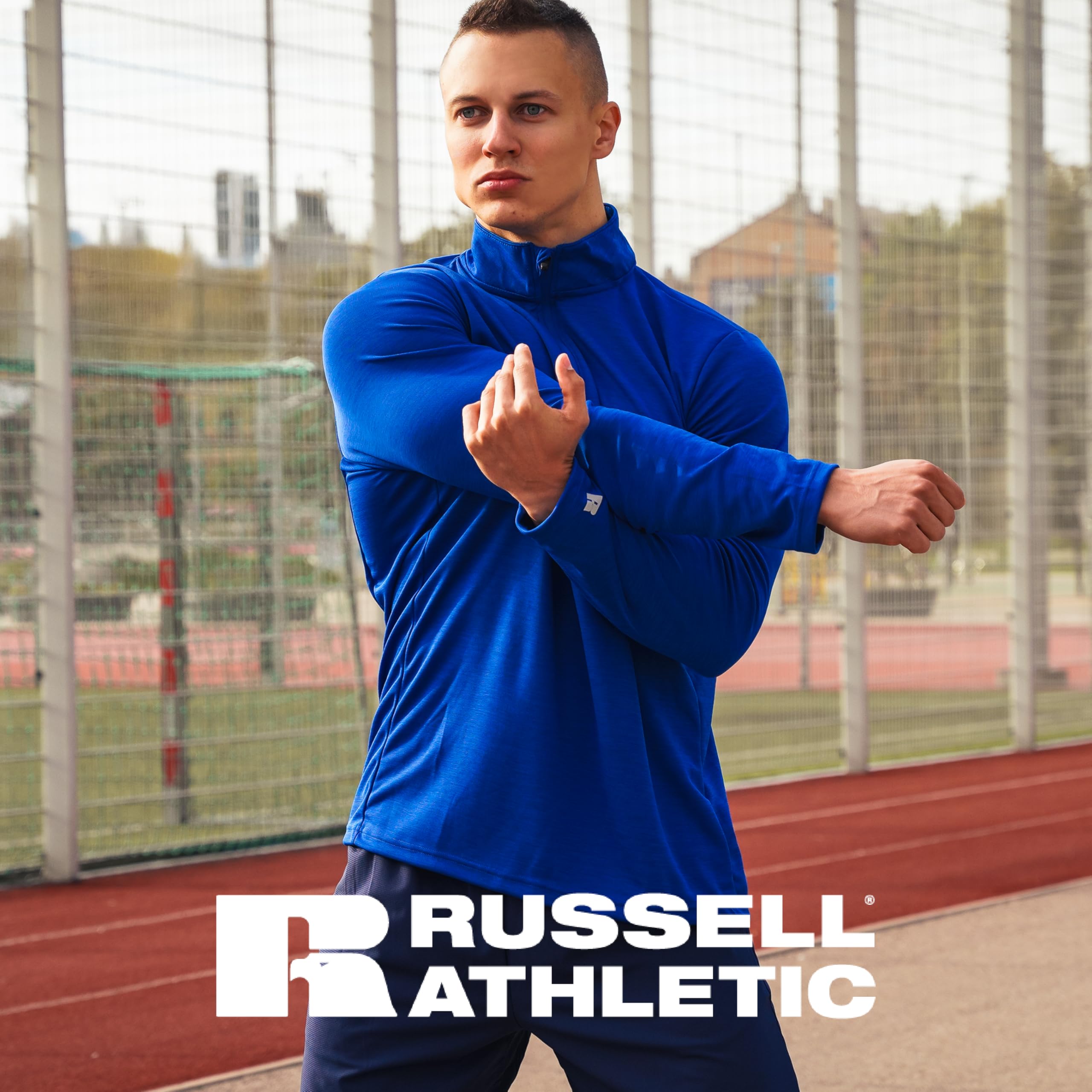Russell Athletic Men's Lightweight Performance 1/4 Zip Outerwear, Maroon, L