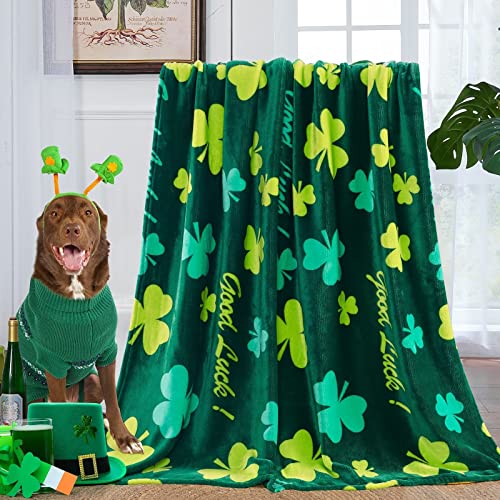 inhand St Patricks Day Throw Blanket 50ā X 60ā, Clovers and Shamrocks Design Super Soft Flannel Fleece Blanket, Green Gnome Leaf Saints Blanket Decorations for Bed Couch Living Room Sofa ( Shamrock)