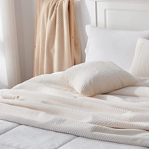 Cozy Bliss Super Soft Fuzzy Herringbone Faux Fur Throw Blanket for Couch 60"x80", Chevron Faux Fur Throw Blanket, Luxury Plush Decorative Throw Blanket for Sofa Bed (60" x 80", Ivory)