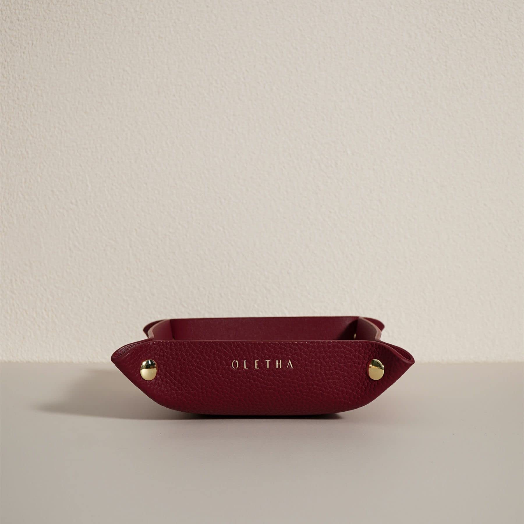 OLETHA Small Foldable Valet Tray - Aesthetic Desk Organizer for Home, Office & Travel - Portable Catch All Bowl for Keys, Jewelry & Essentials - Red