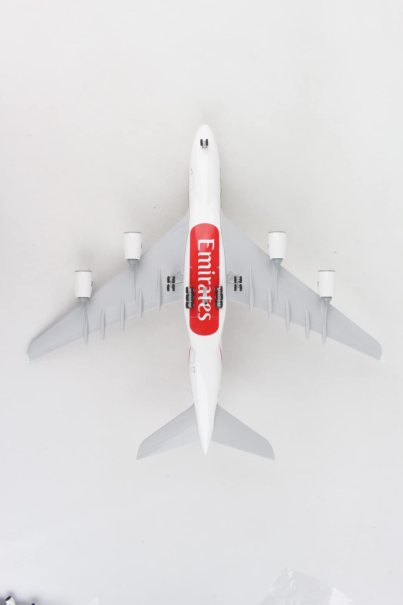 Daron SkyMarks Emirates A380 1/200 w/Gear 50th Anniversary SKR1034
