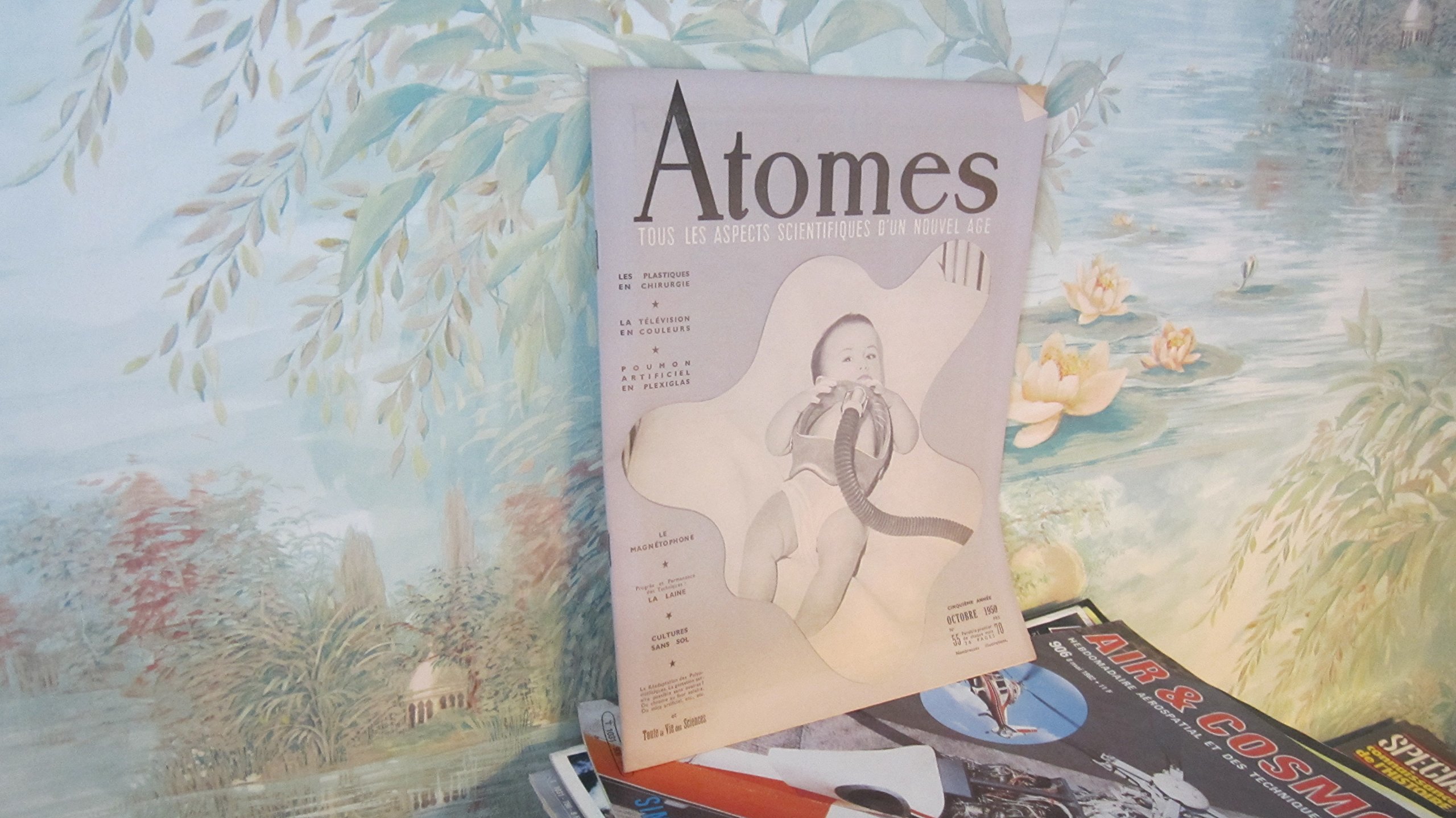ATOMES [No 55] du 01/10/1950 - LES PLASTIQUES EN CHIRURGIE - LA TELE COULEUR- POUMON ARTIFICIEL EN PLEXIGLAS - LE MAGNETOPHONE - LA LAINE - CULTURES SANS SOL.