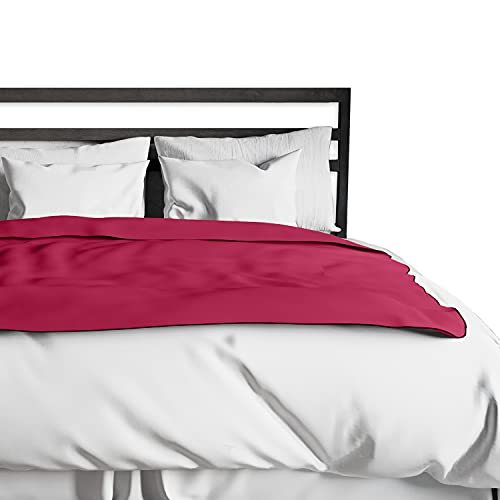 Liberator Fascinator Throw Moisture Proof Blanket, Red