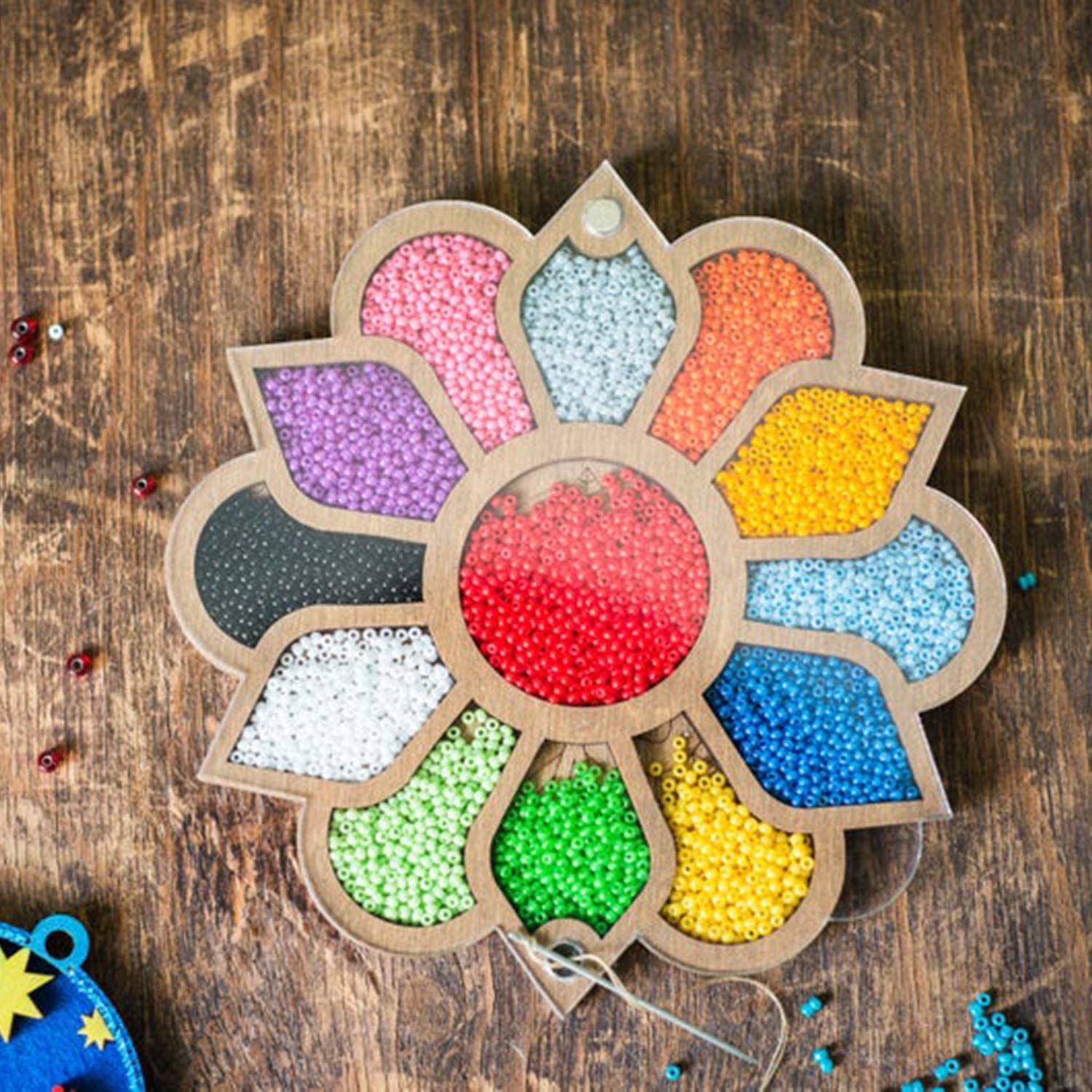 Lonjew Bead Container Wood Flower with Needle Magnet for Supply Storage, Bead Tray Organizer, Box with Lid, Art Supply Storage, Jewelry Making Gift, Transparent Magnet Lid and Needle Holder