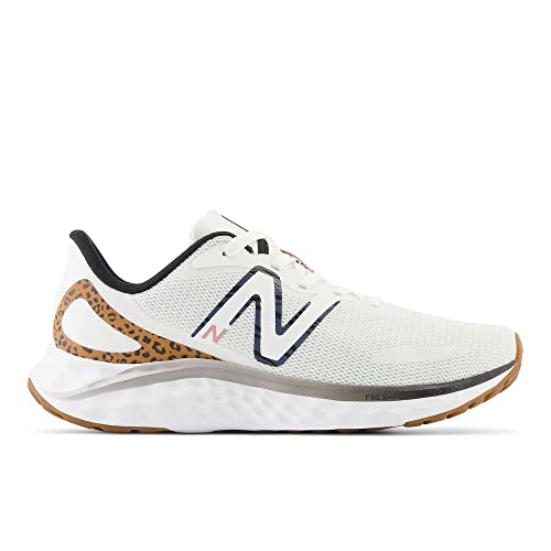 New Balance Women's Fresh Foam Arishi V4 Running Shoe, White/Tobacco, 8.5
