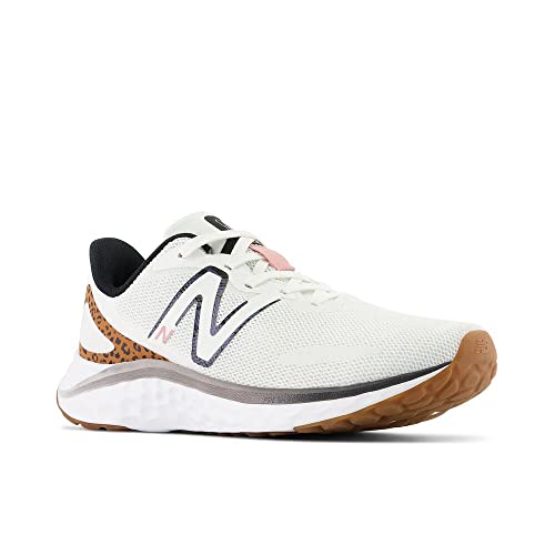 New Balance Women's Fresh Foam Arishi V4 Running Shoe, White/Tobacco, 8.5