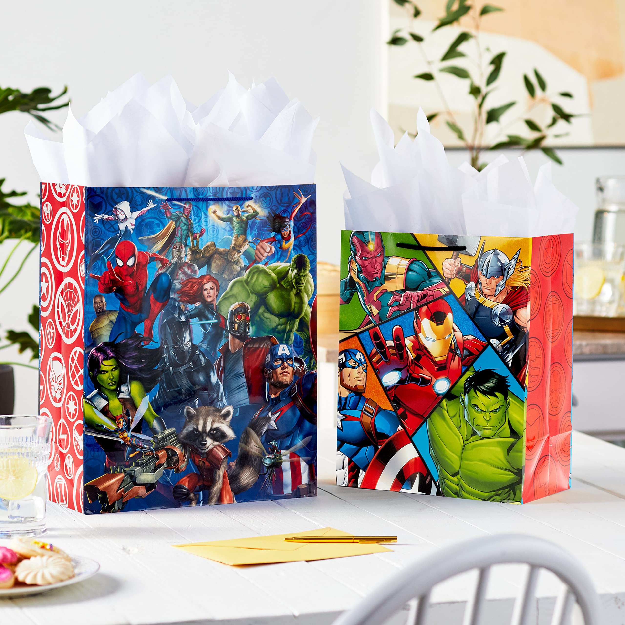 Hallmark Marvel Superhero Gift Bag Set (1 Large 13" Bag and 1 Extra Large 15" Bag) with Spider-Man, Hulk, Thor, Iron Man for Birthdays, Christmas, Halloween