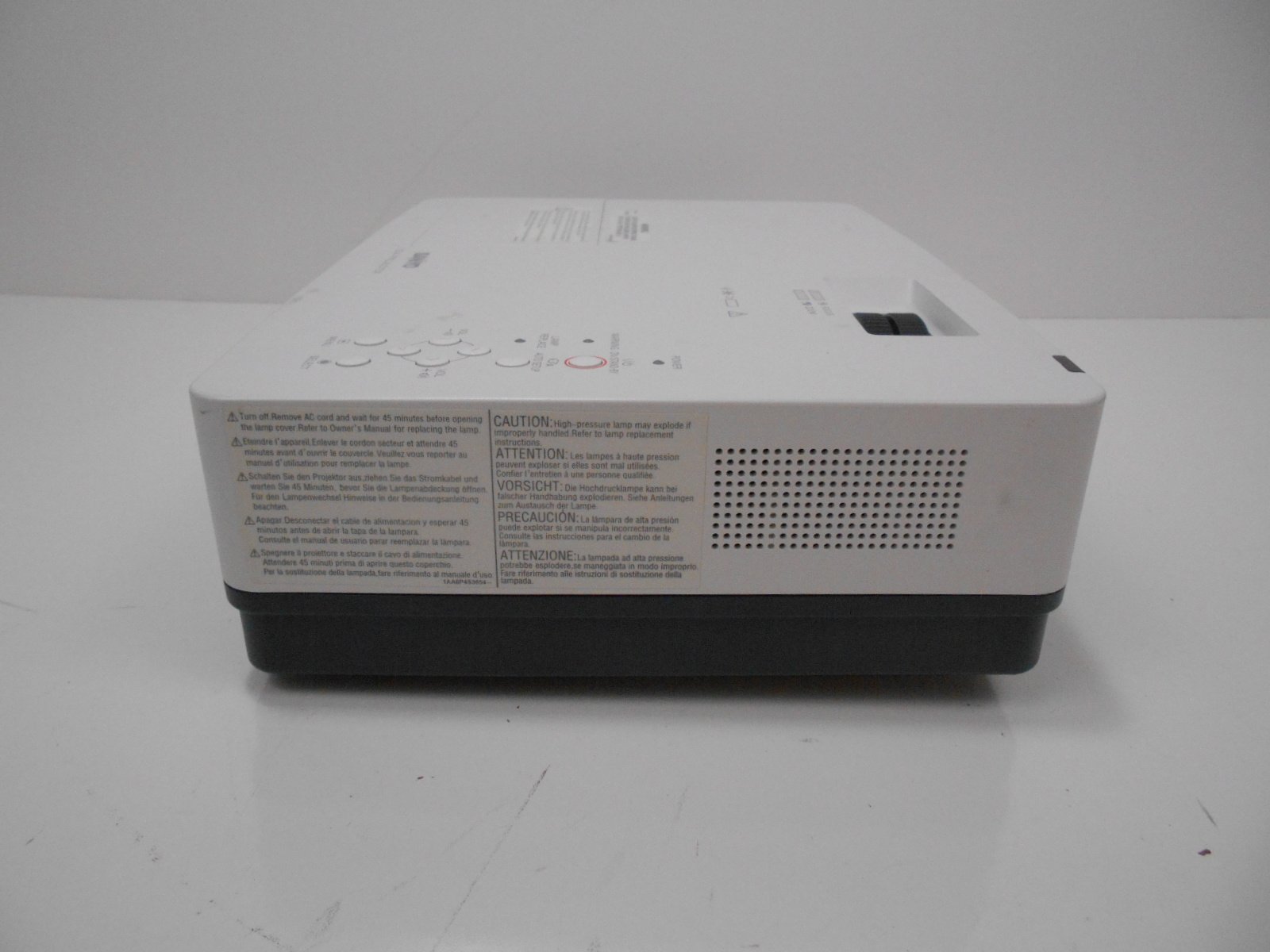PLC-XW250 2600 Lumens 1024 x 768 XGA 500:1 Ultra-Portable LCD Multimedia Projector