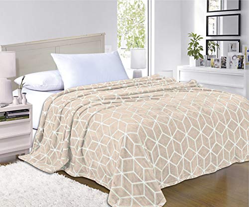 Elegant Comfort #1 Fleece Blanket on Amazon - Luxury Micro-Fleece Ultra Plush Cube Pattern - All Season Blanket, King/California King, Cream