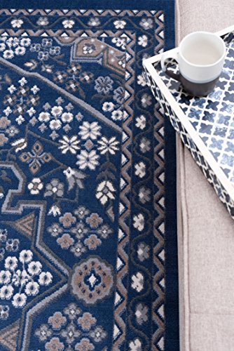 Universal Rugs Logan Area Rug 5' x 7' Navy