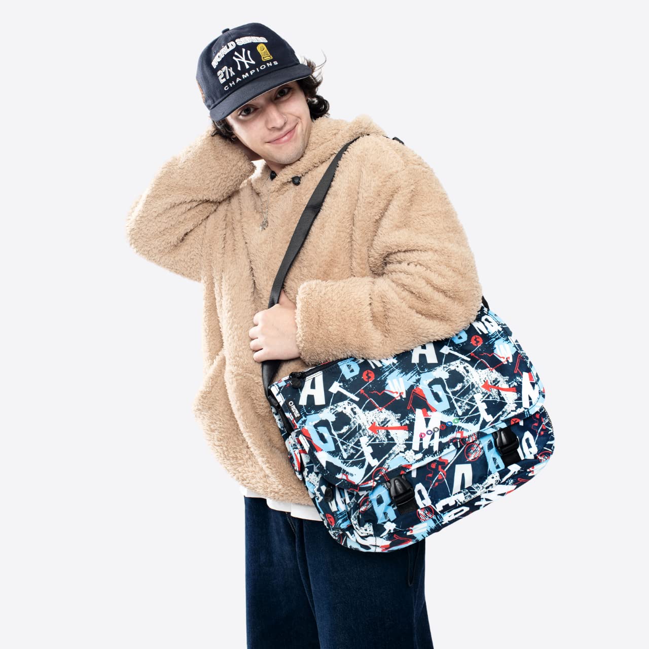 J World New York luggage Terry for Women. Girls School Kids Messenger Bag, Graffiti, One Size US