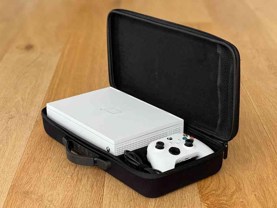 UPspec Gaming xScreen Designed for Xbox Series S* and xScreen Case- 11.6 1080P FHD 60Hz IPS Portable Screen Attachment - Unique CABLEFREE Design