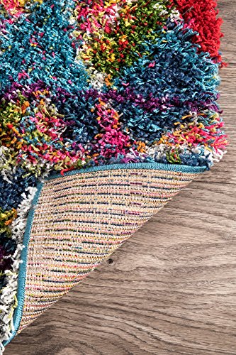 nuLOOM Leisha Moroccan Shag Area Rug, 5' 3" x 7' 6", Multi