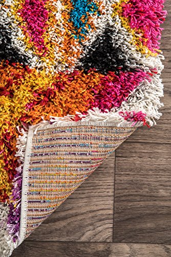 nuLOOM Zhora Moroccan Shag Area Rug, 5' 3" x 7' 6", Multi