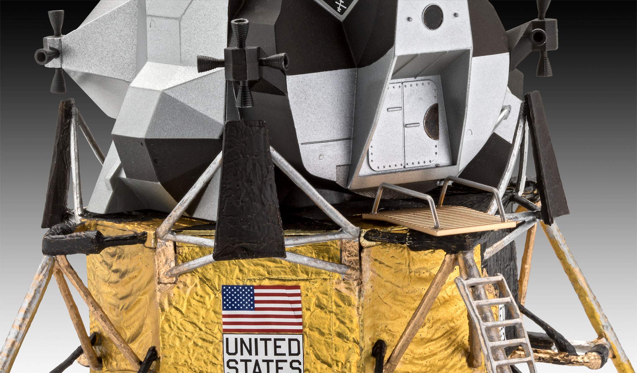 Revell RV03701 Moon Landing 1:48 - Apollo 11 Lunar Module & Eagle Plastic Model kit, Silver/White