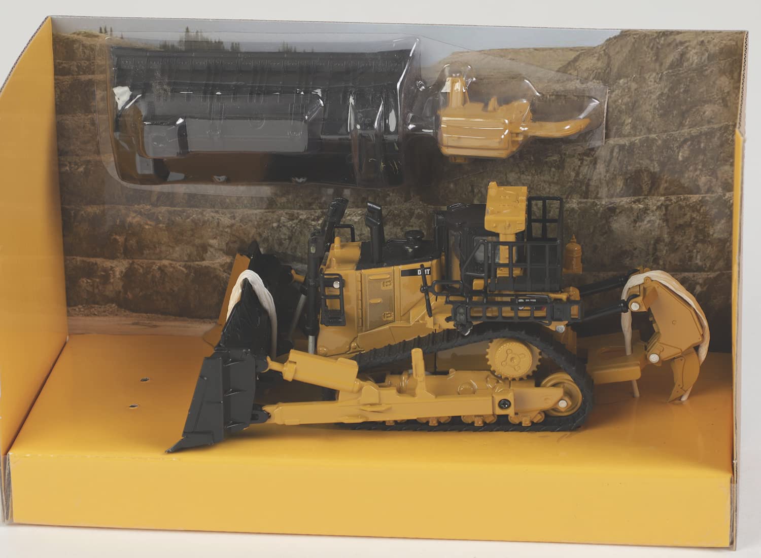 1:64 Scale Caterpillar D11 Dozer with 2 Blades and Rear Rippers - Construction Metal Series by Diecast Masters - Comes with JEL Blade Attachment - Made of Diecast Metal with Plastic Parts