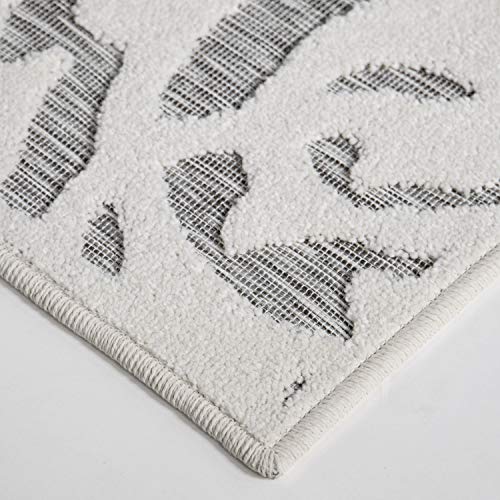 My Texas House by Orian Indoor/Outdoor Lady Bird Area Rug, 5'2" x 7'6", Natural/Grey