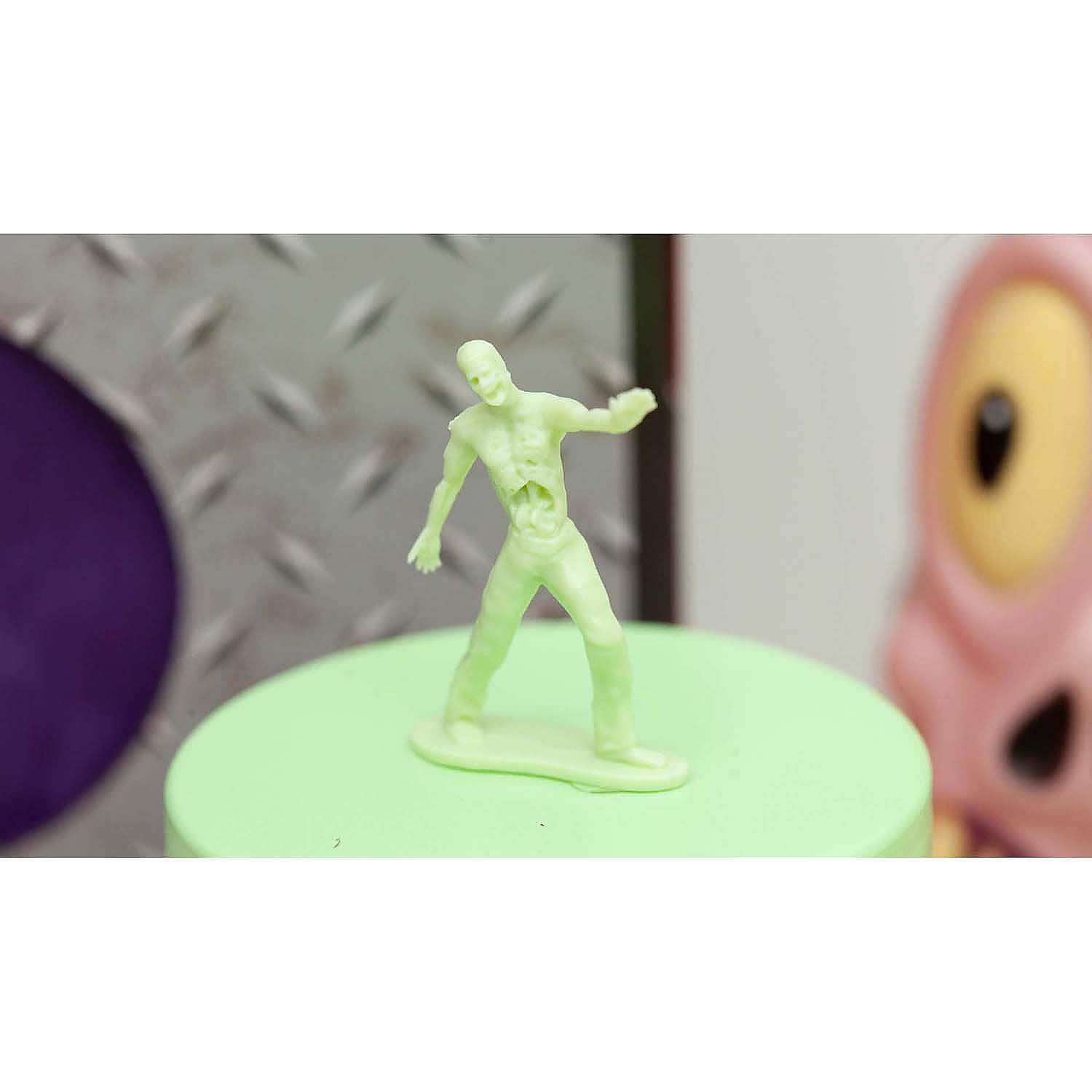 Zombie Army Men Action Figures - Great for Halloween, Party Favors and Toys - 72 Pieces - 4 Different Poses