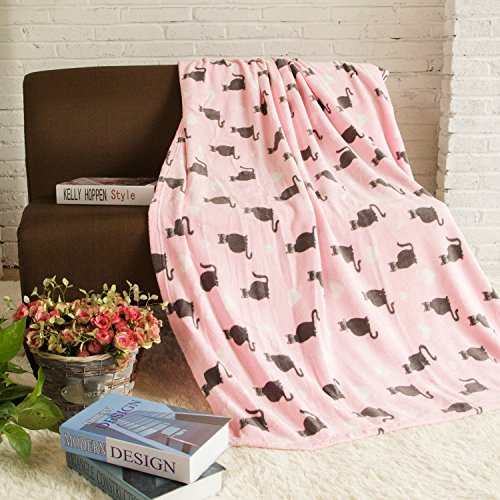 COSMOZ dryd Cat White Heart Pattern Pink Background Soft Lightweight Coral Fleece 230GSM Blanket Throw 50" x 60"