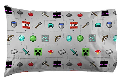 Jay Franco Minecraft Monster Hunters Twin XL Sheet Set - 3 Piece Set Super Soft and Cozy Kid’s Bedding Features Creepers - Fade Resistant Microfiber Sheets (Official Minecraft Product)