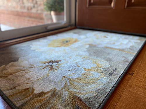 Brumlow Mills Pearl Grey Floral Study by Pamela Gladding Decorative Rug for Kitchen, Entryway Rug, Living Room or Bedroom Carpet, 2'6" x 3'10"