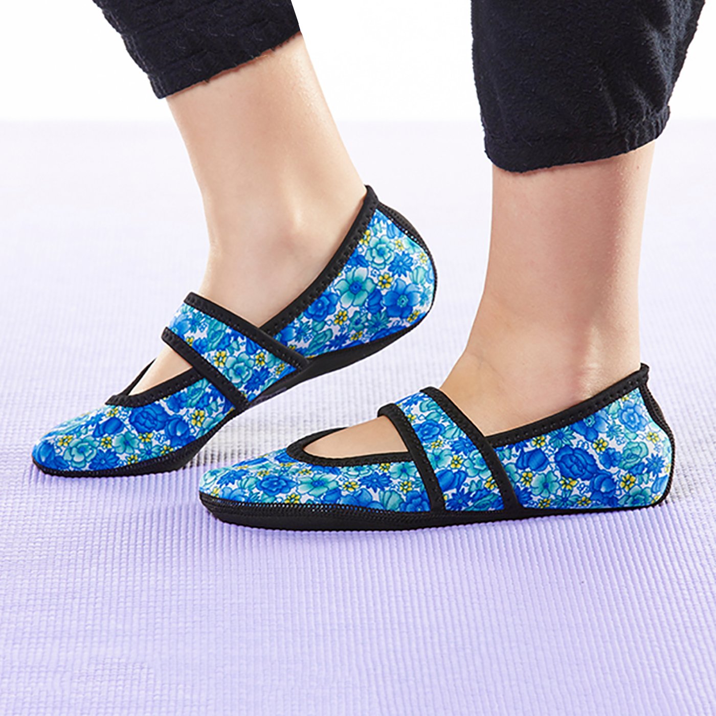 Nufoot Women's Betsy Lou Slipper, Bluebell, Small