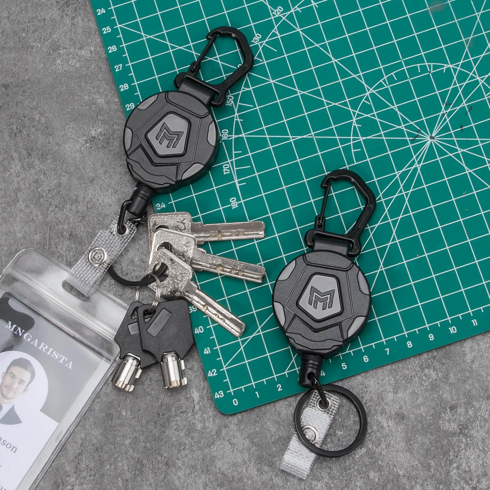 MNGARISTA 2-Pack Retractable Keychain, Heavy Duty Carabiner Badge Holder, Tactical ID Badge Reel with 31.5” Steel Retractable Cord, 8.0 oz