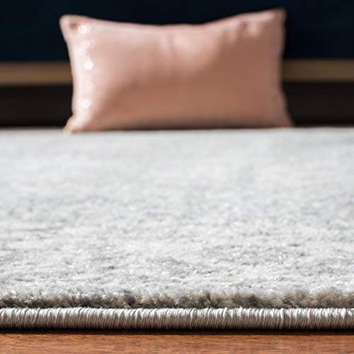 SAFAVIEH Evoke Collection 3' Round Silver / Ivory EVK270Z Shabby Chic Distressed Non-Shedding Dining Room Entryway Foyer Living Room Bedroom Area Rug