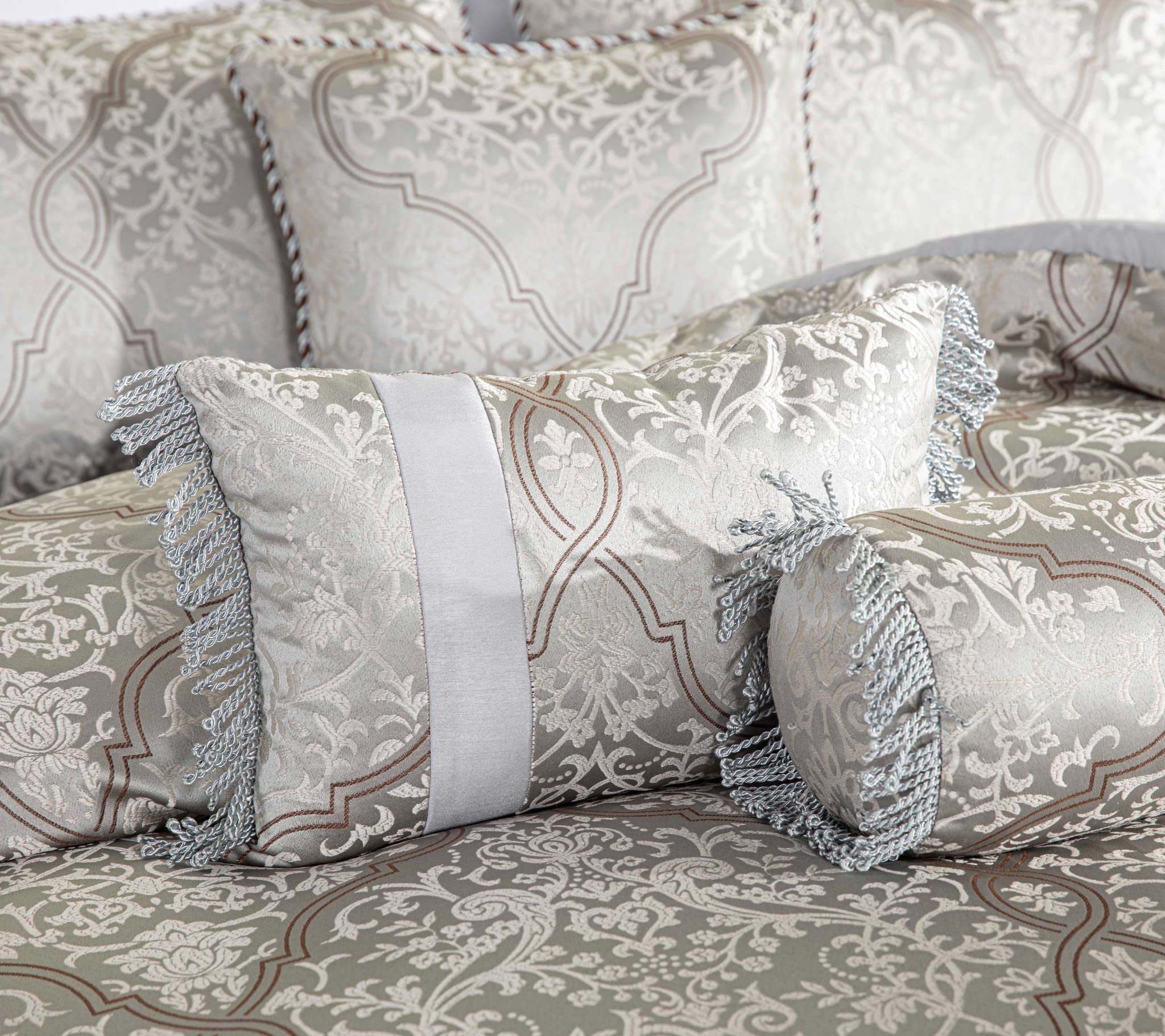Chezmoi Collection Noelle 7-Piece Cal King Bedding Set Silver Gray Brown Floral Medallion Jacquard Comforter Set, California King Size