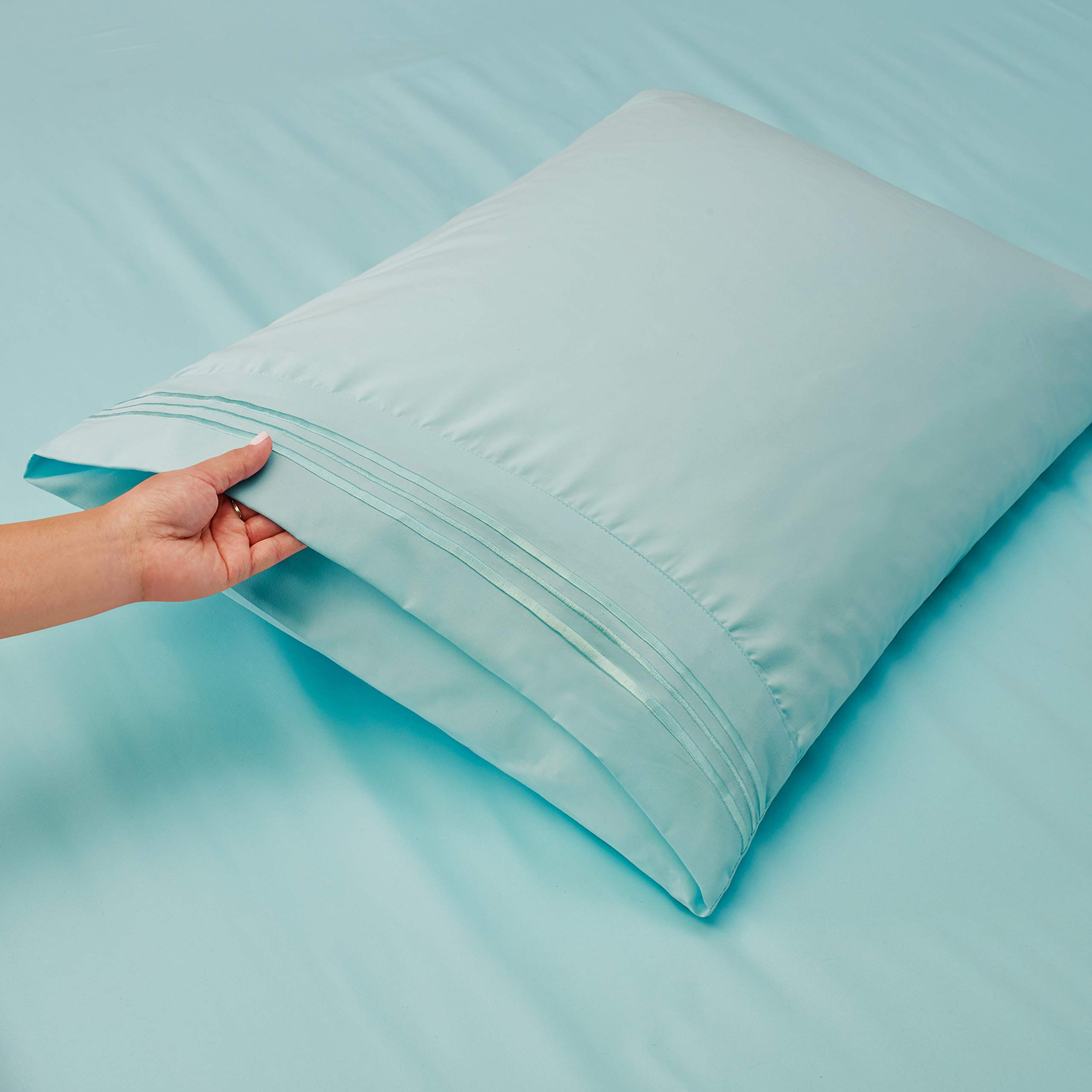 Clara Clark Cal King Sheets, 6 Piece Set - Hotel Luxury Sheets for Cal King Size Bed, Super Soft Bedding Sheets & Pillowcases, Cal King Size Sheets, Aqua Light Blue