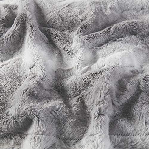 Madison Park Zuri Soft Plush Luxury Oversized Faux Fur Throw Animal Stripes Design, Faux Mink On The Reverse, Modern Cold Weather Blanket for Bed, Sofa Couch, 60x70", Grey