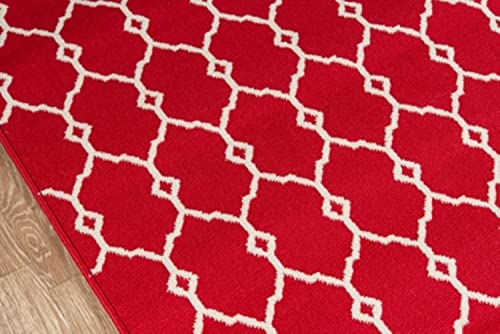 Momeni Rugs , Baja Collection Contemporary Indoor & Outdoor Area Rug, Easy to Clean, UV protected & Fade Resistant, 2'3" x 4'6", Red