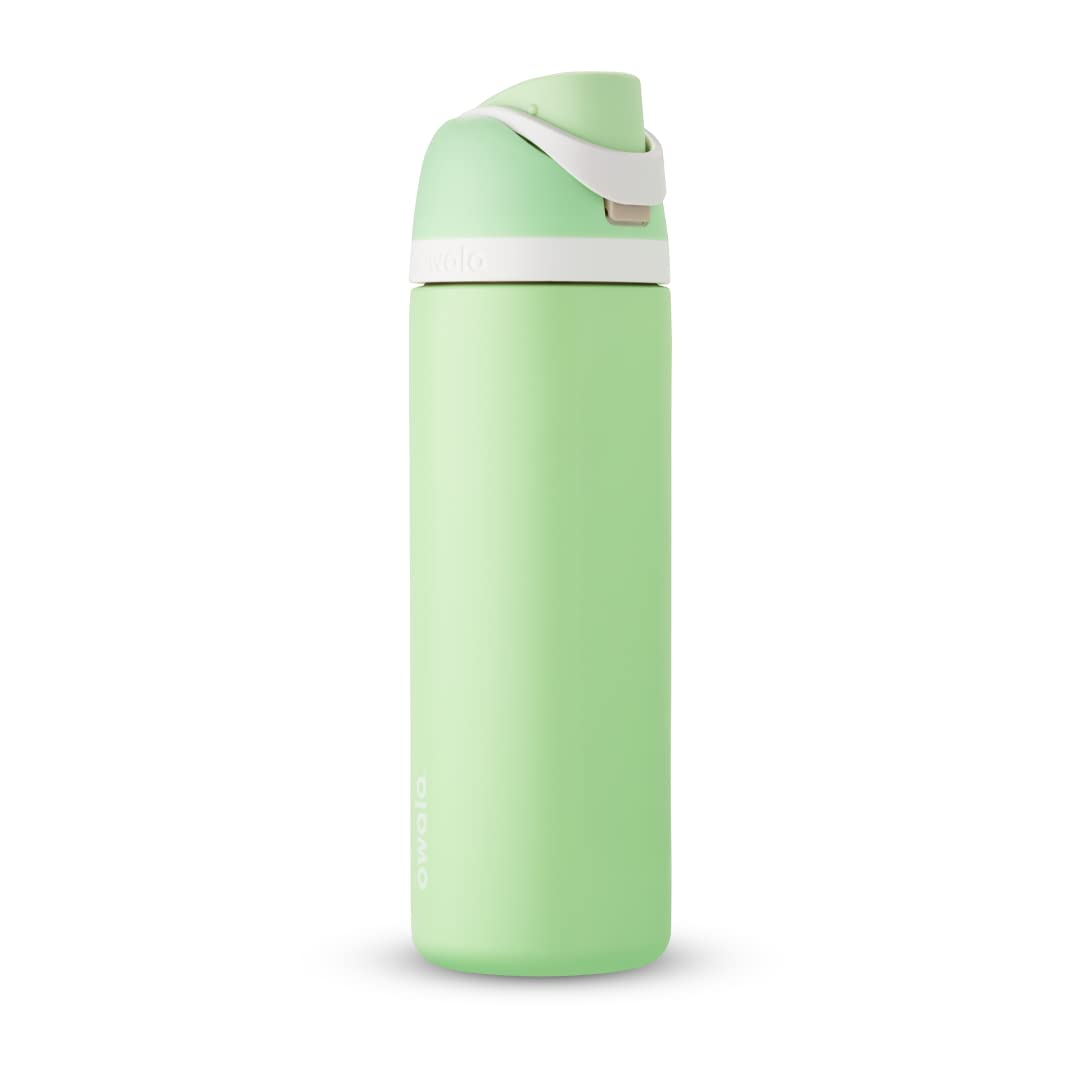 Owala Star Wars FreeSip Insulated Stainless Steel Water Bottle with Straw for Sports and Travel, BPA-Free, 24-Ounce, Stronger Than You Think