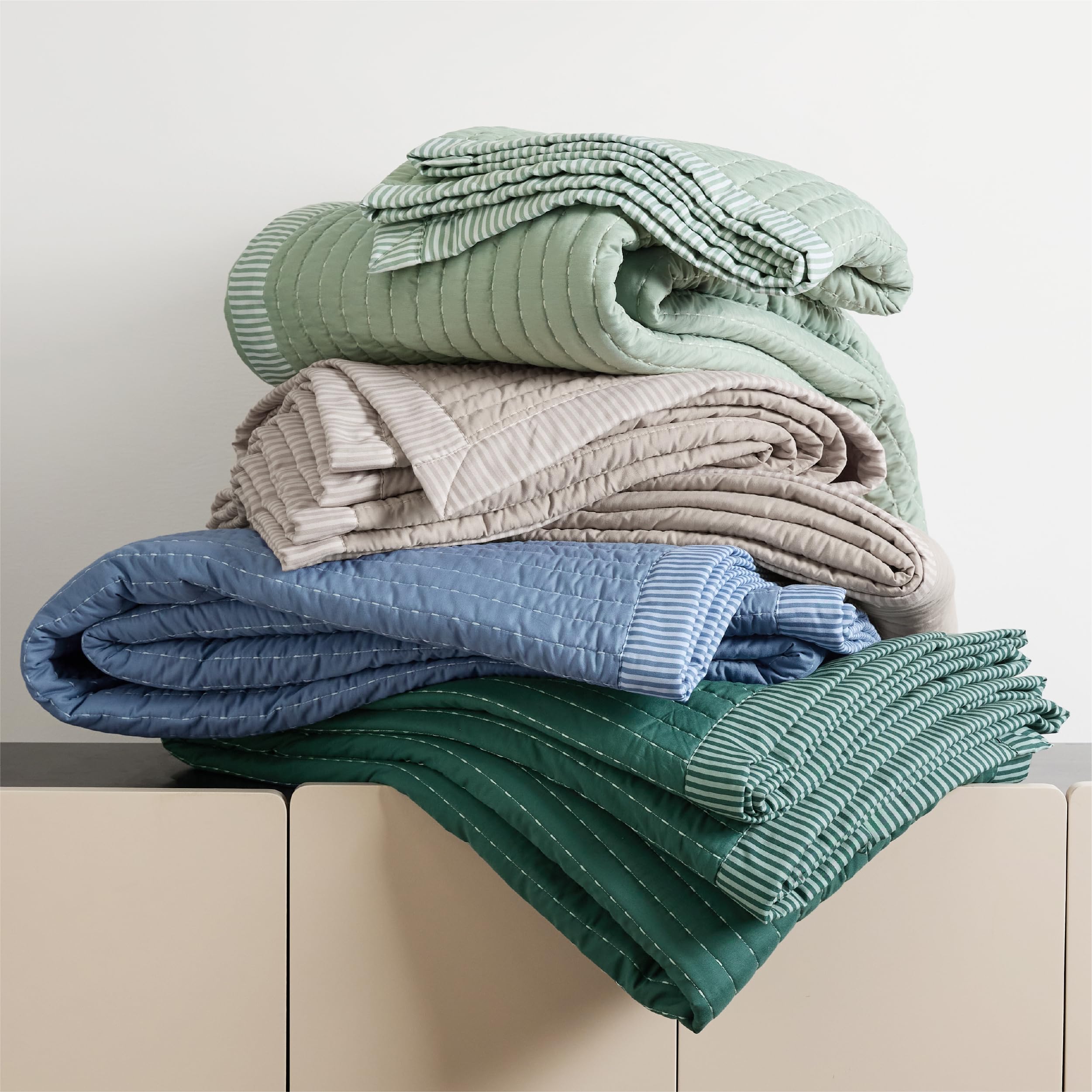 Bedsure Bone Bedspread Coverlet King Size - Lightweight Soft Bedding Set for All Seasons, Corduroy Pattern Quilt Set, 3 Pieces, 1 Quilt (111" x 106") & 2 Pillow Shams (20"x36"+2")
