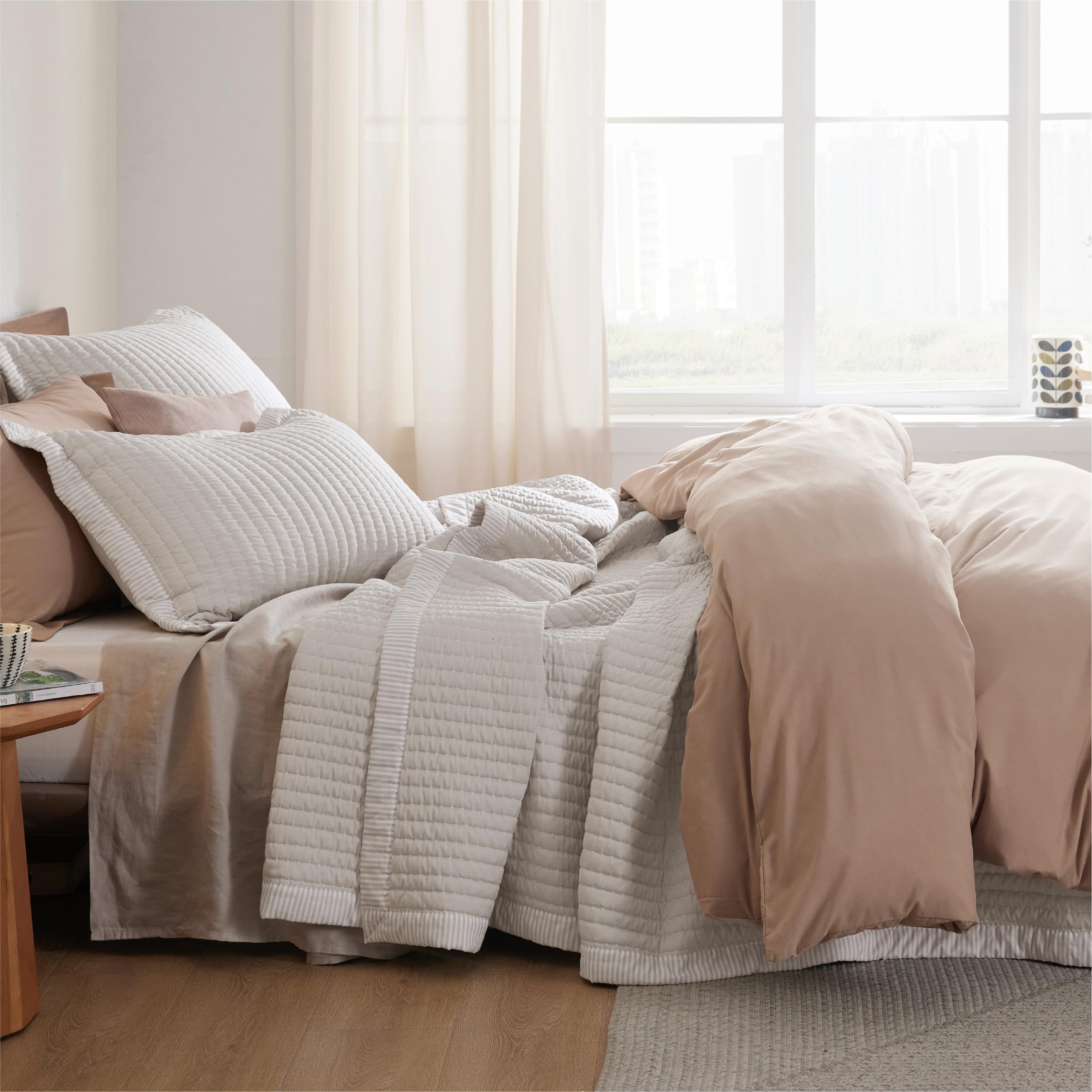 Bedsure Bone Bedspread Coverlet King Size - Lightweight Soft Bedding Set for All Seasons, Corduroy Pattern Quilt Set, 3 Pieces, 1 Quilt (111" x 106") & 2 Pillow Shams (20"x36"+2")