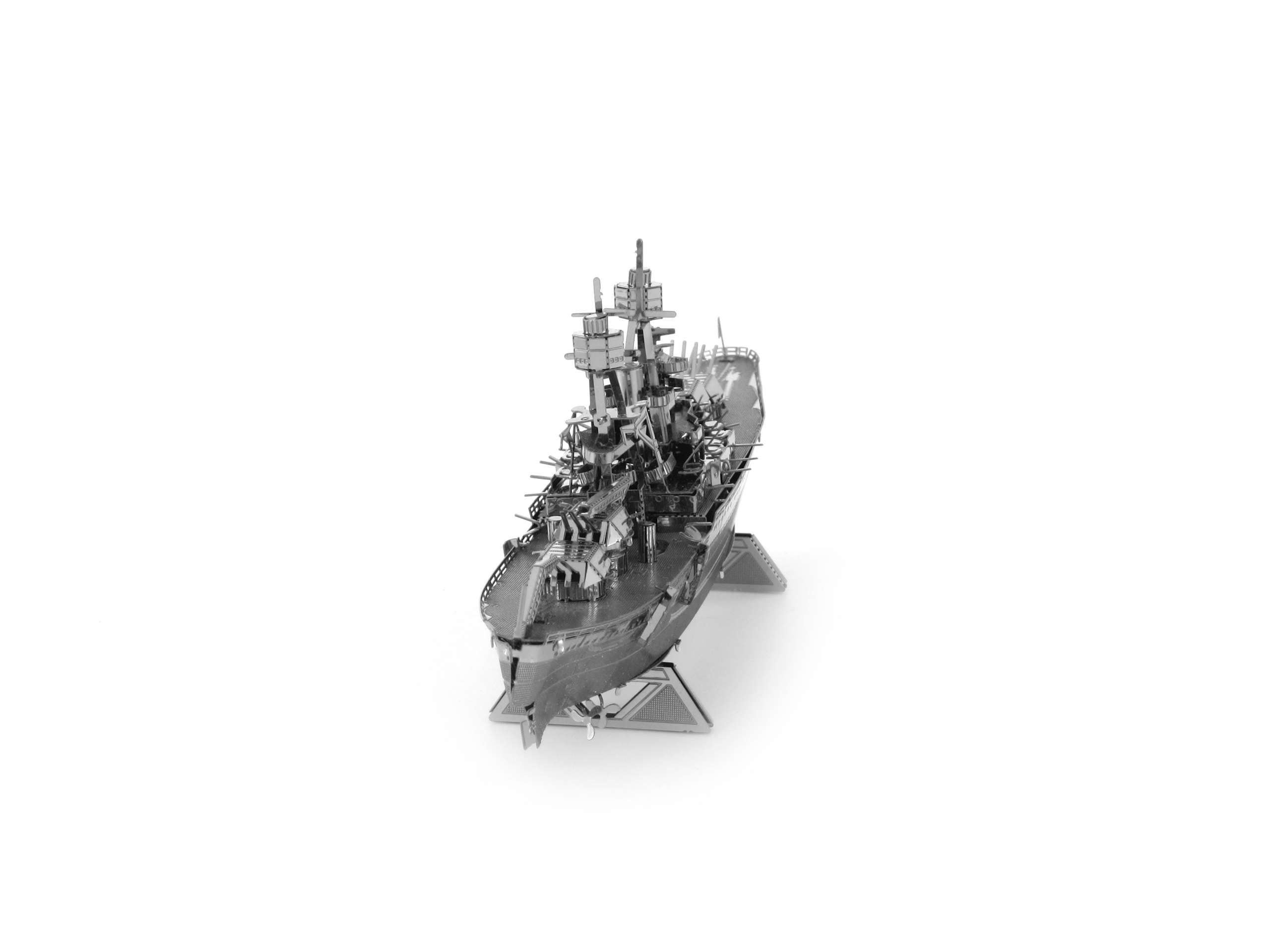 Fascinations Metal Earth 3D Laser Cut Model Military USS Arizona Ship