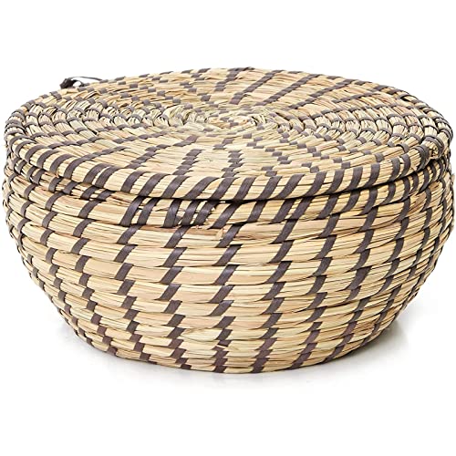 Decorative Seagrass Storage Baskets for Organizing, Round Woven Baskets in 3 Sizes with Lids (3 Piece Set)