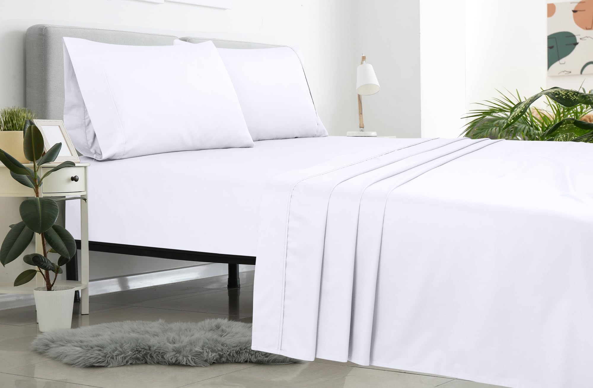 Royale Linens California King Flat Sheet - Ultra Soft Brushed 1800 Microfiber Flat Sheets Only - Wrinkle Free & Stain Resistant - Hotel Quality Top Sheet for Bed (King Cal, White)