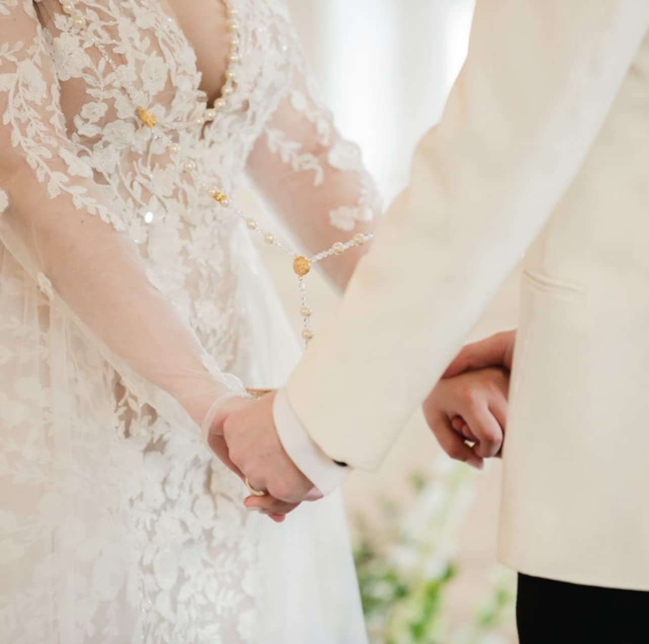San Joaquin Creations Non-catholic Wedding Lasso Ivory Color Crystal Pearls Gold Plated With Rhinestones Heart/Lazo De Boda No Catolico