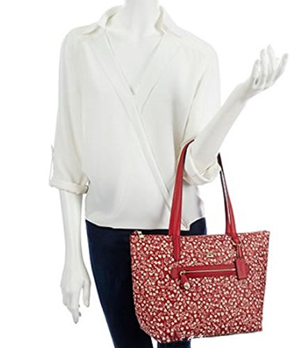 COACH Womens Pebbled Taylor Tote (Love Leaf)