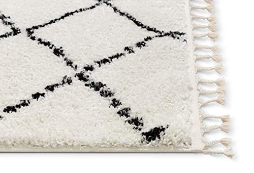 Well Woven Panto Ivory Moroccan Shag Diamond Trellis Pattern Area Rug (5'3" x 7'3")